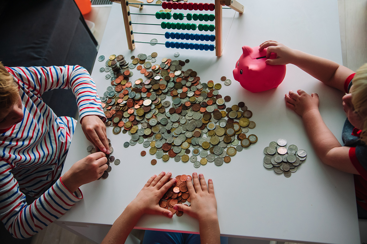 Teaching kids to manage money: Age-by-age actions | Mariner